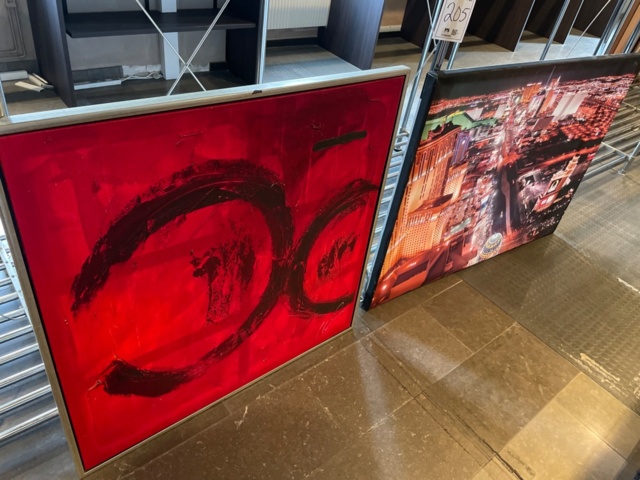 2 paintings Las Vegas 140 x 100cm and red painting - PS Auction - We ...