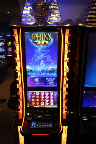 Slot machines 2 pcs - Axxis 3D - Sphinx 3D - PS Auction - We value the ...