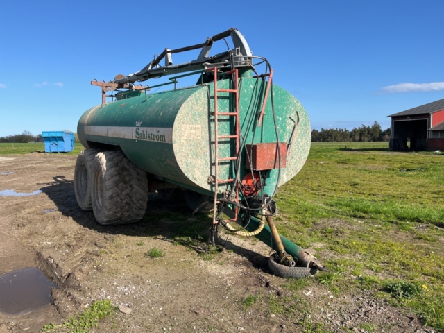Sahlström 19 Cubic Fertilizer barrel - PS Auction - We value the future ...