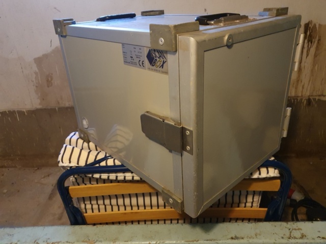 Heating box Scanbox - PS Auction - We value the future - Largest in net ...