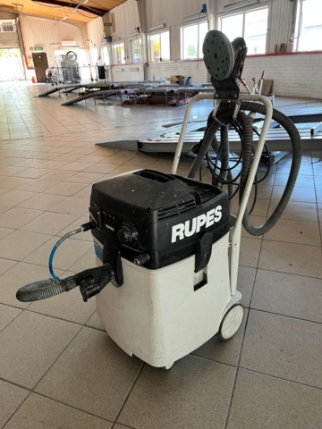 Vacuum cleaner/Tie vacuum cleaner Rupes S145EPL - 2018 - PS Auction ...