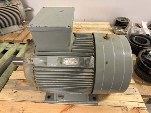 Electric motor Lonne 1pc - PS Auction - We value the future - Largest ...