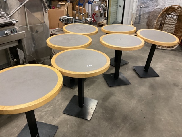7 pcs. round table - PS Auction - We value the future - Largest in net ...