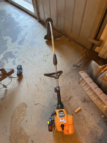 Grass trimmer Partner Colibri II S - PS Auction - We value the future ...