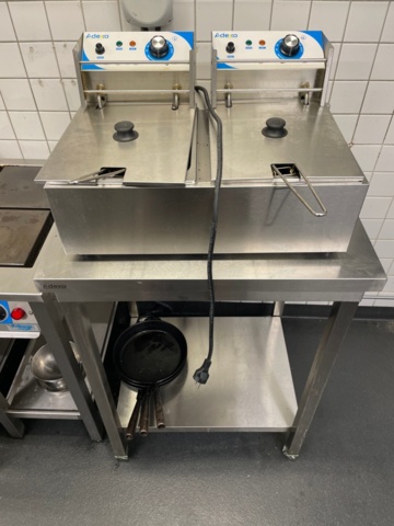 Double fryer - Adexa, Stainless bench - PS Auction - We value the ...