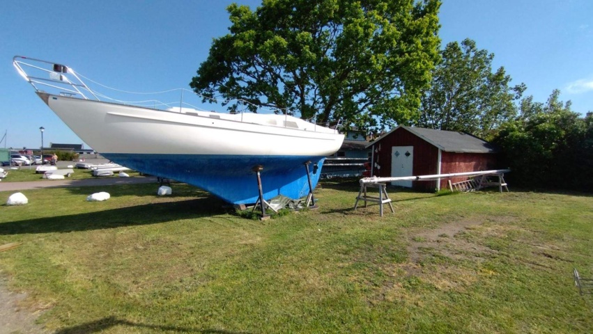 Sailboat Amigo 33 with rig and sails - PS Auction - We value the future ...