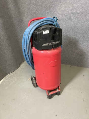 Hercules compressor with hose - PS Auction - We value the future ...