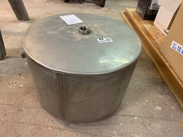 Stainless steel expansion vessel 35 litres - PS Auction - We value the ...
