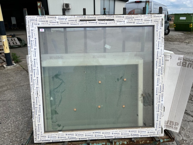 Window 4 pcs - SP Window - PS Auction - We value the future - Largest ...