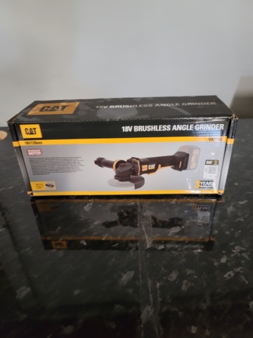 CAT 18V Brushless Angle Grinder DX314B - PS Auction - We value the ...