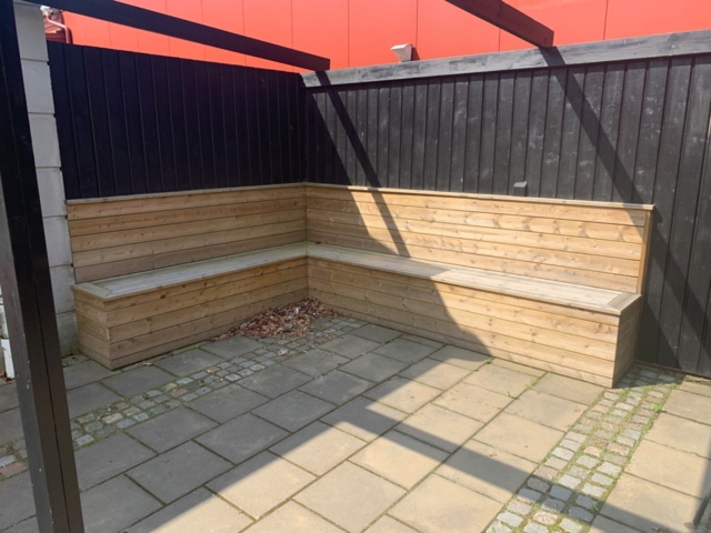 Wooden bench - PS Auction - We value the future - Largest in net auctions