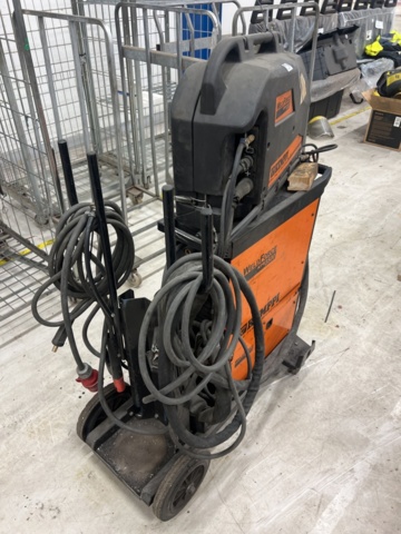 MIG-Welder with feeder - Kemppi Weldforce KPS 3500 - PS Auction - We ...