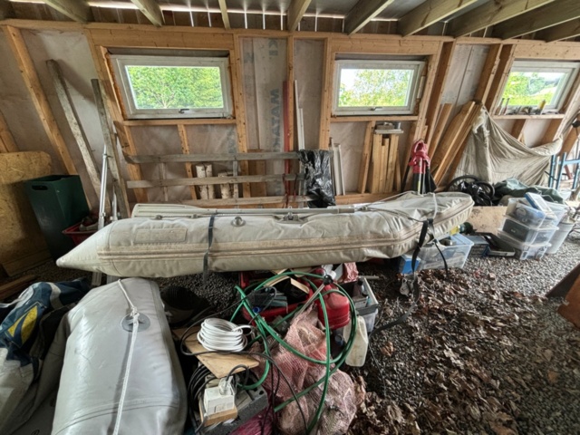 Brig Rubber boat 290cm x 150cm with oars. Repair items.. - PS Auction ...