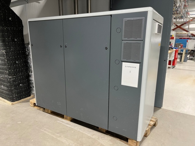 Industrial compressor, Atlas Copco AQ55VSD FF - PS Auction - We value ...