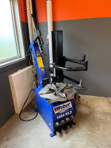 Tire machine, Weber 1024 XL2 HPI - PS Auction - We value the future ...