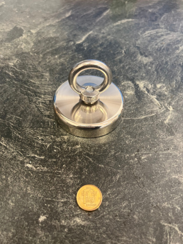 Neodymium magnet 250 kg - PS Auction - We value the future - Largest in ...