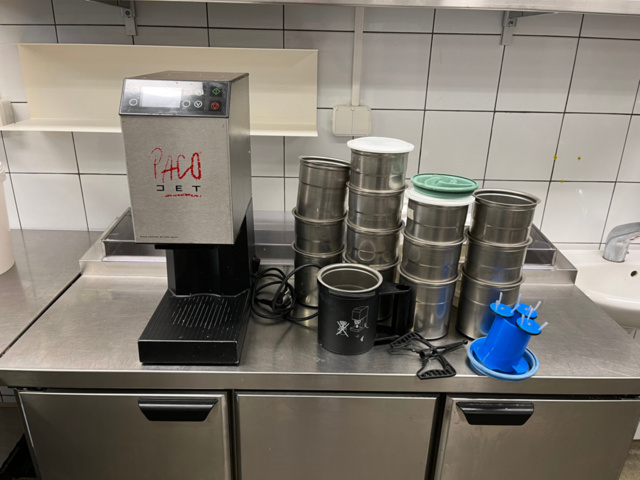 Ice cream machine with accessories PacoJet - PS Auction - We value the ...