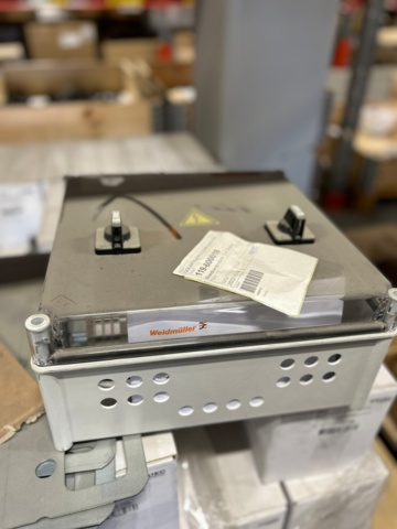 Fire brigade switch cabinet - WEIDMULLER - PS Auction - We value the ...