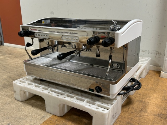 Espresso machine, Faema E98 RE - PS Auction - We value the future ...