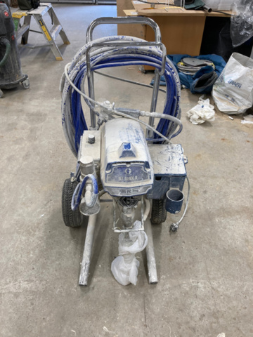 Paint sprayer Graco 595 PC Pro with Smart Control - PS Auction - We ...