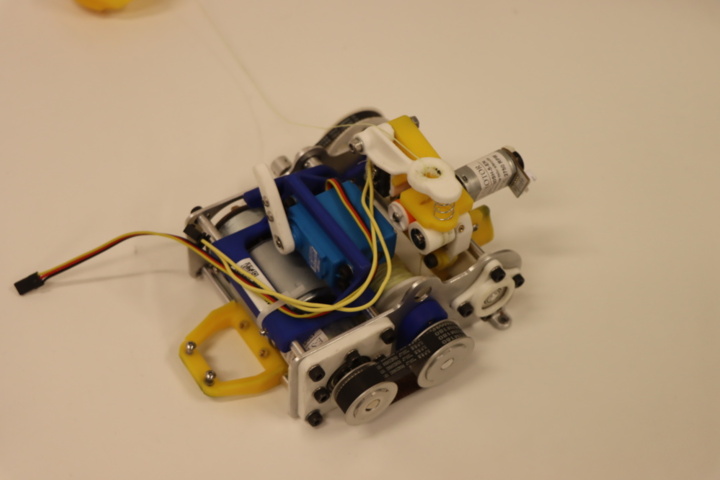 2 winch/airdrop and box accessories - PS Auction - We value the future ...