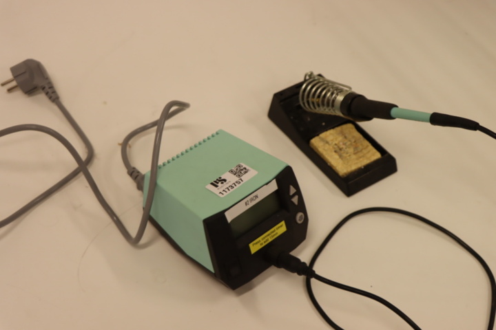 Weller WE1010 Soldering station - PS Auction - We value the future ...