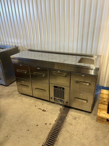 Bar cooler bench with bottle chute, ice box, 7 drawers. 2022 - PS ...