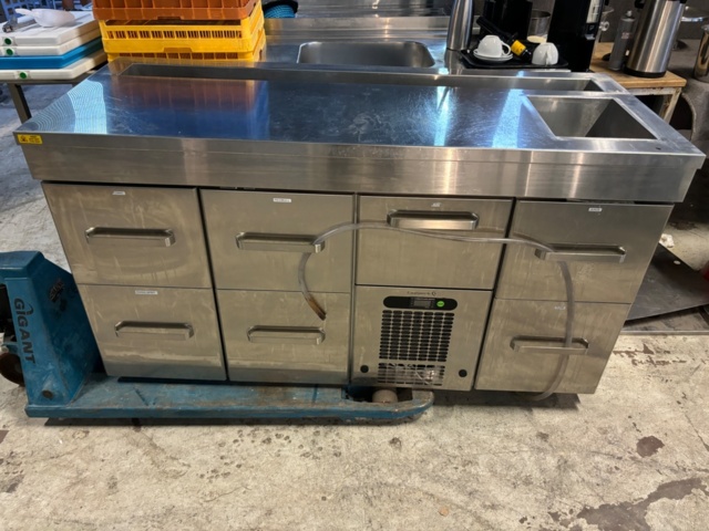 Bar cooler bench with bottle chute, ice box, 7 drawers. 2022 - PS ...