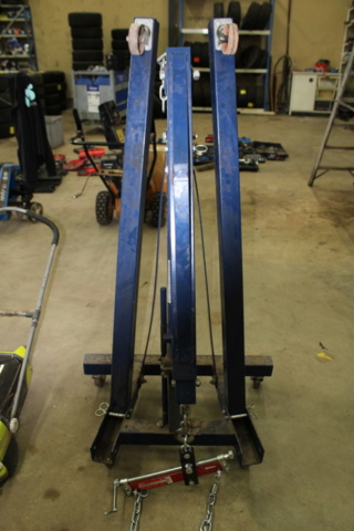 Engine lift 600 kg including lifting yoke - Biltema - PS Auction - We ...
