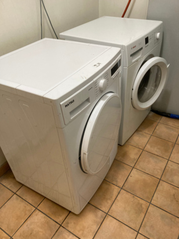 Bosch washing machine & Matsui tumble dryer - PS Auction - We value the ...