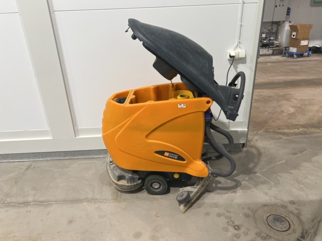 Scrubber Task's swing 955B - PS Auction - We value the future - Largest ...