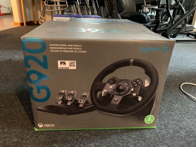 Racing wheel for X-Box/PC with pedals Logitech G920 - PS Auction - We ...