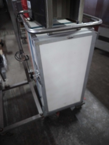 Heating trolley 45 x 65 x 105 cm Repair object - PS Auction - We value ...