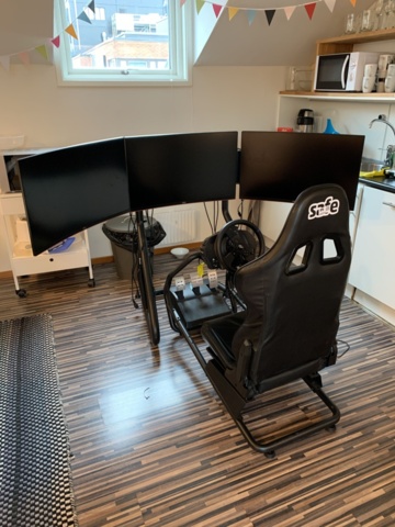 Car simulator/Game rig for car games (Playstation/PC) - PS Auction - We ...