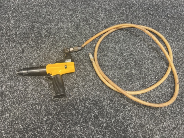Pneumatic screwdriver Atlas Copco LUM25-HRI - PS Auction - We value the ...