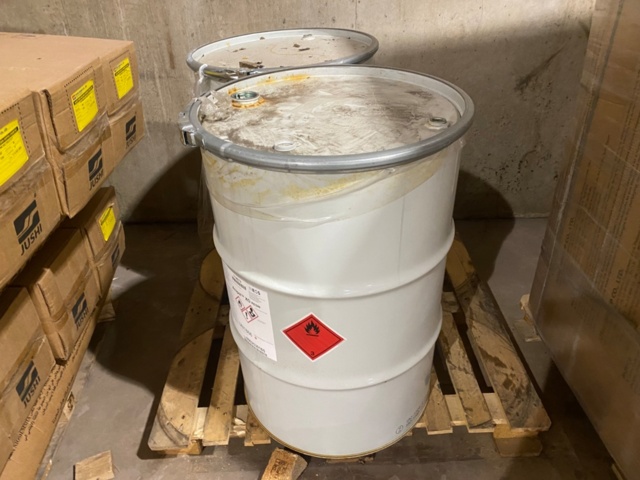 2 Barrels Aropol XO Resin - PS Auction - We value the future - Largest ...