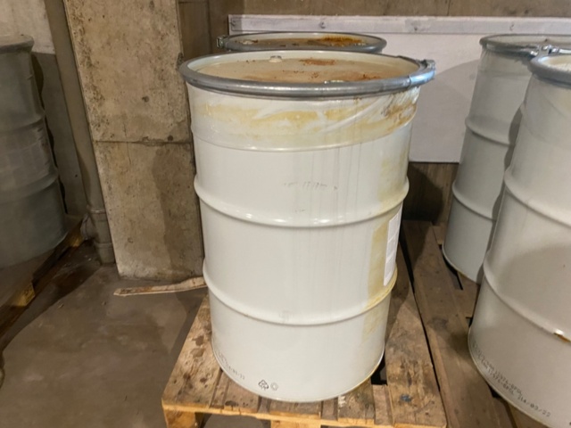 2 Barrels Aropol XO Resin - PS Auction - We value the future - Largest ...