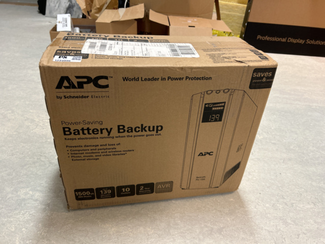 UPS in a box - APC Back-UPS Pro 1500 - PS Auction - We value the future ...