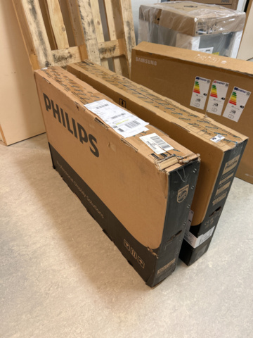 Monitors in unopened boxes 43" - Philips 43BDL3550Q - PS Auction - We ...