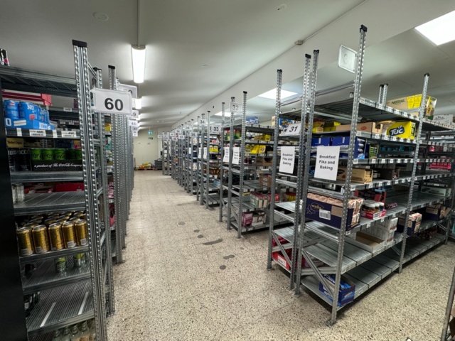 Uppdaterad info - Parti med torr- och frysvaror - ca 10 000 produkter ...