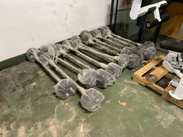 12 barbells with fixed weights, Precor - PS Auction - We value the ...