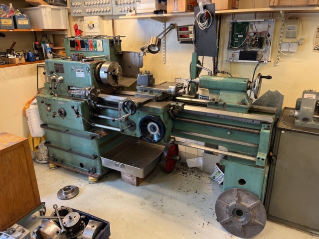 Lathe - TOS SN40B - PS Auction - We value the future - Largest in net ...