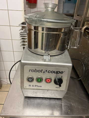 Robot Coupe R5 Plus - PS Auction - We value the future - Largest in net ...
