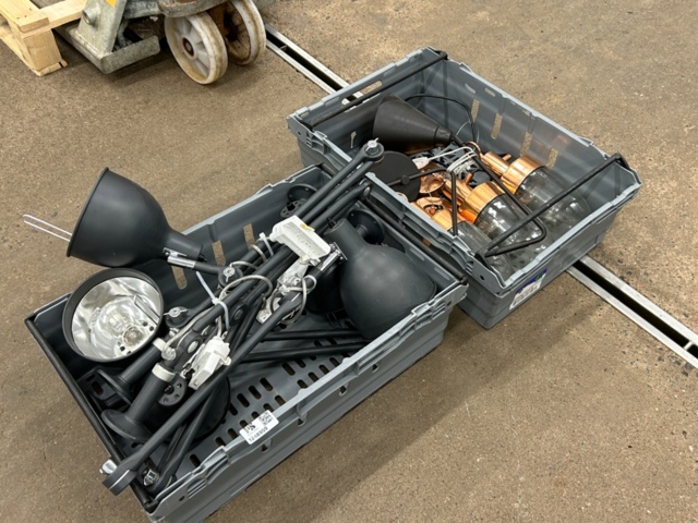 Collection of light fixtures - PS Auction - We value the future ...