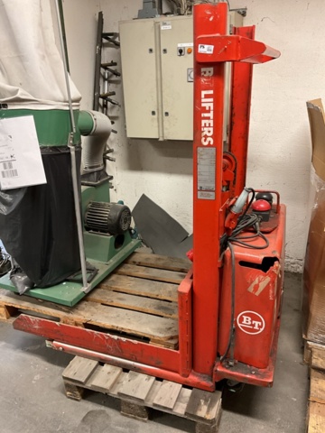 BT Stacker - PS Auction - We value the future - Largest in net auctions