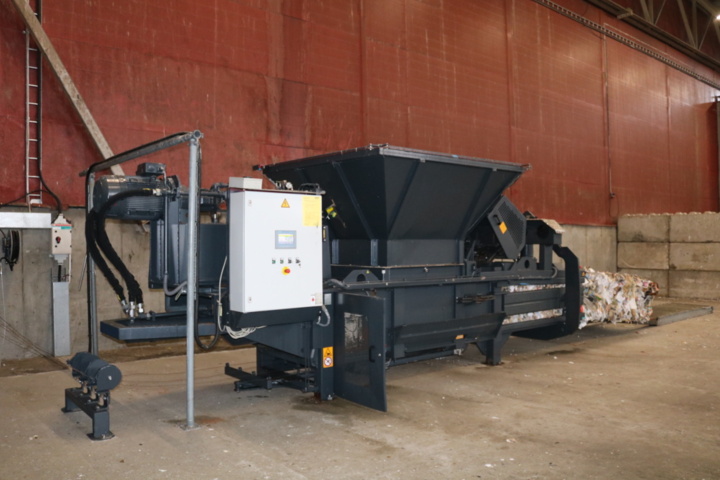 Channel baler Bramidan presto HPK 1100K - PS Auction - We value the ...