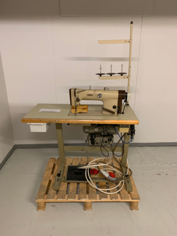 Sewing machine PFAFF 481-900/99 - PS Auction - We value the future ...