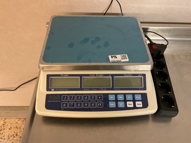Digital scale ICS - PS Auction - We value the future - Largest in net ...
