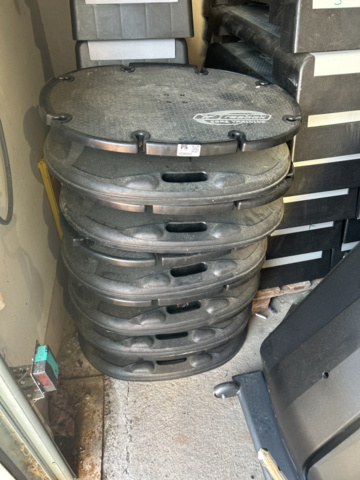 Balance boards 6 pieces - Reebok - PS Auction - We value the future ...