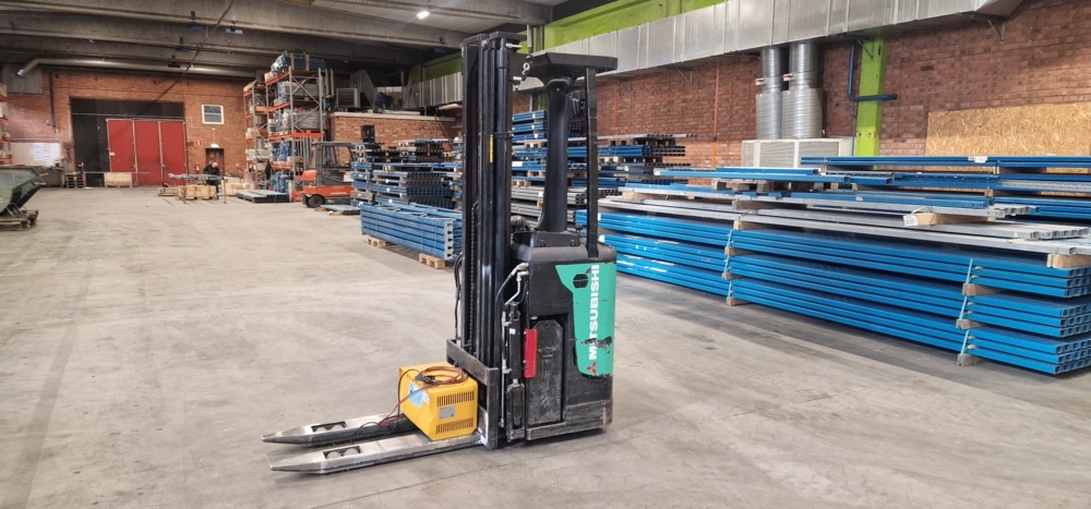 Stacker Rocla SST 16AC -13 - PS Auction - We value the future - Largest ...